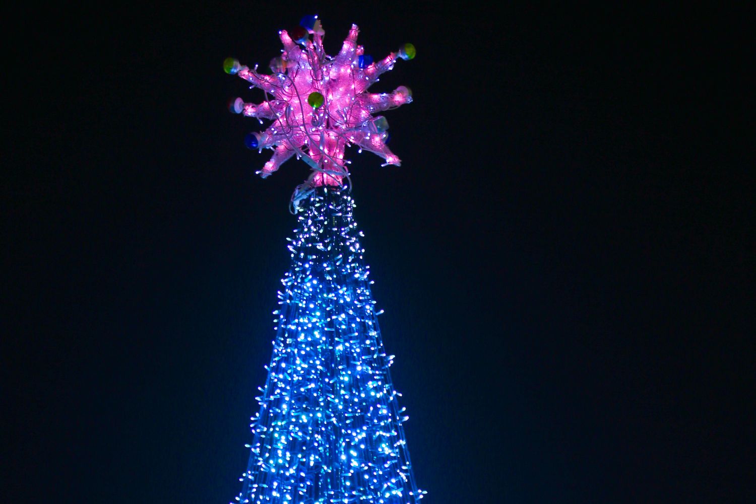 LED kerstboom Action Review: Hierop moet je letten voordat je dit koopt